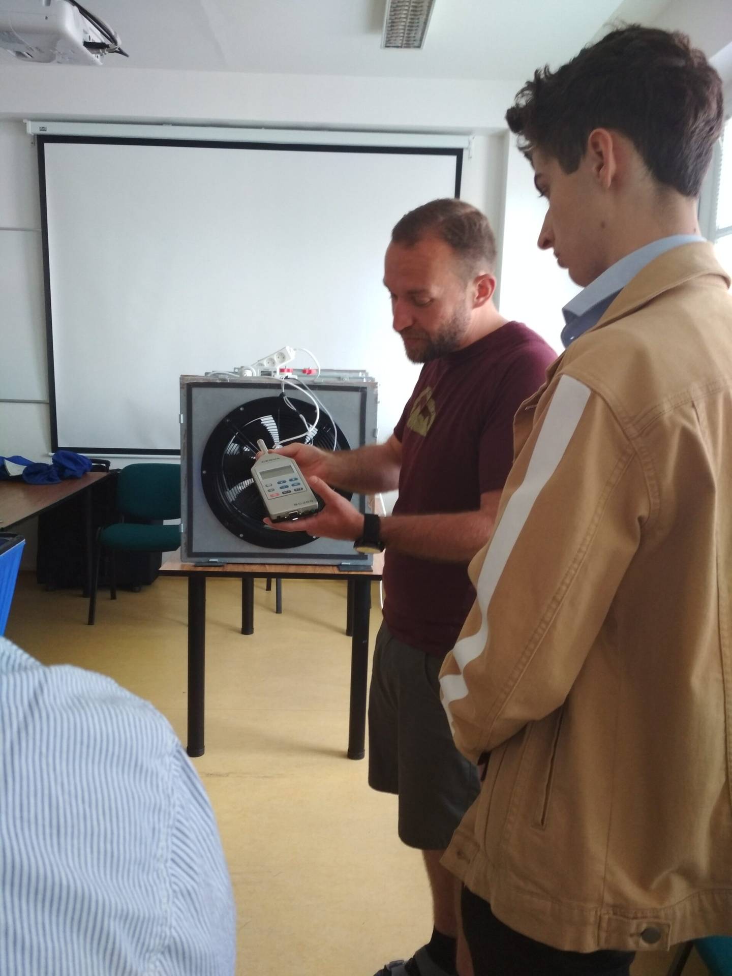 EXKURZE studentů SPŠ stavební Brno - Kudelova na Ústavu TZB | Faculty ...