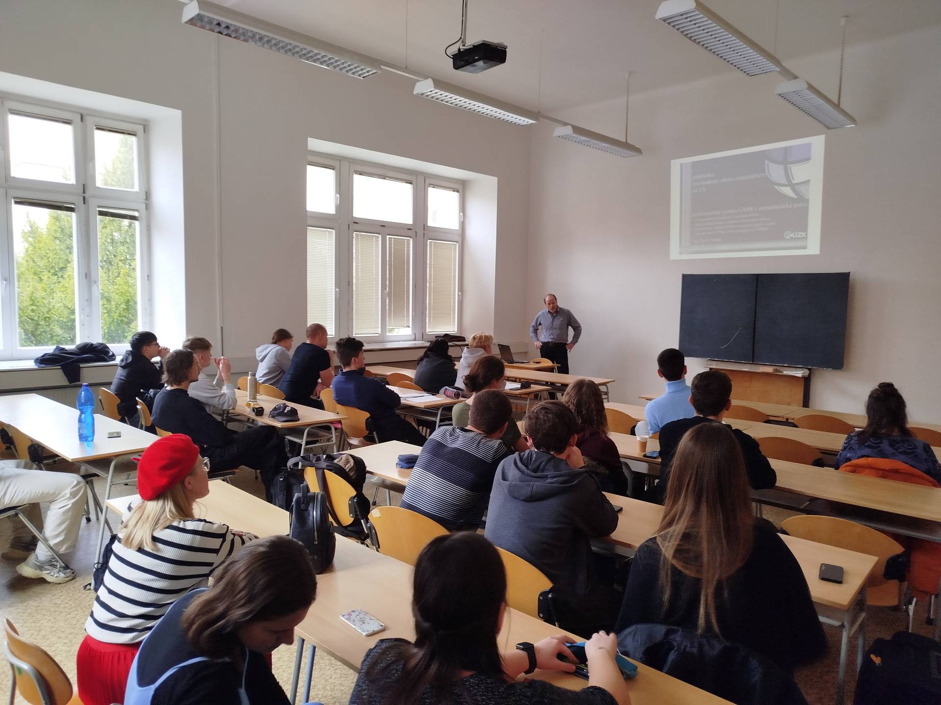 Problematika využití GNSS v zeměměřické praxi | Fakulta stavební VUT v Brně